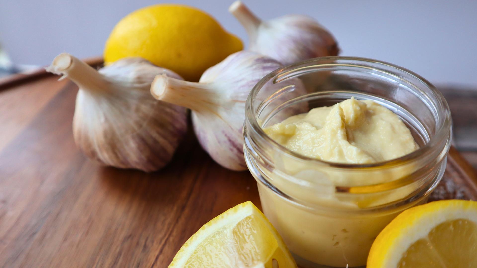 Simple Garlic Toum Recipe | How to Preserve Garlic - PRESERVING TODAY